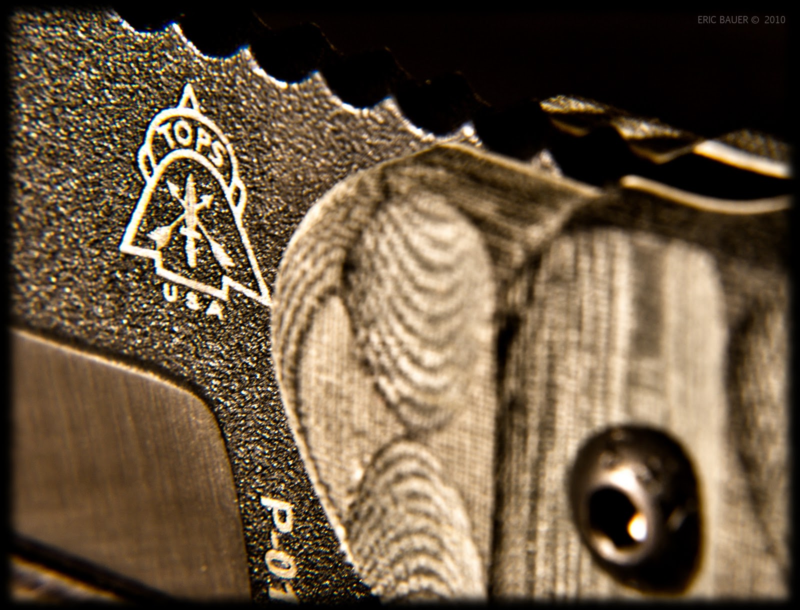 Sharptactics; Sharp, Bright and Tactical WebMagazine: Tops Knives CUMA ...