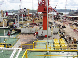 Ship Model Specialist : MINIATURINDO: "LEWEK CONQUEROR" Accomodation Barge