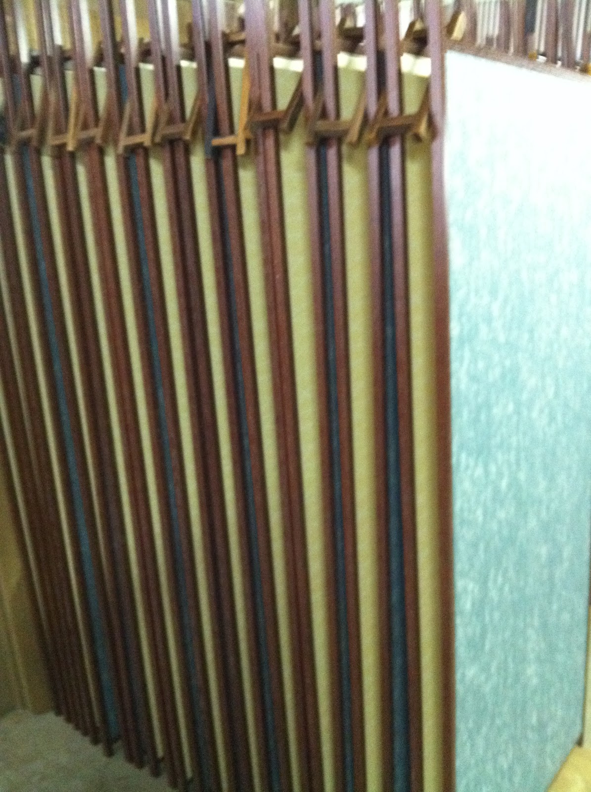 Focus Japan: How to make paper slide door"Fusuma"