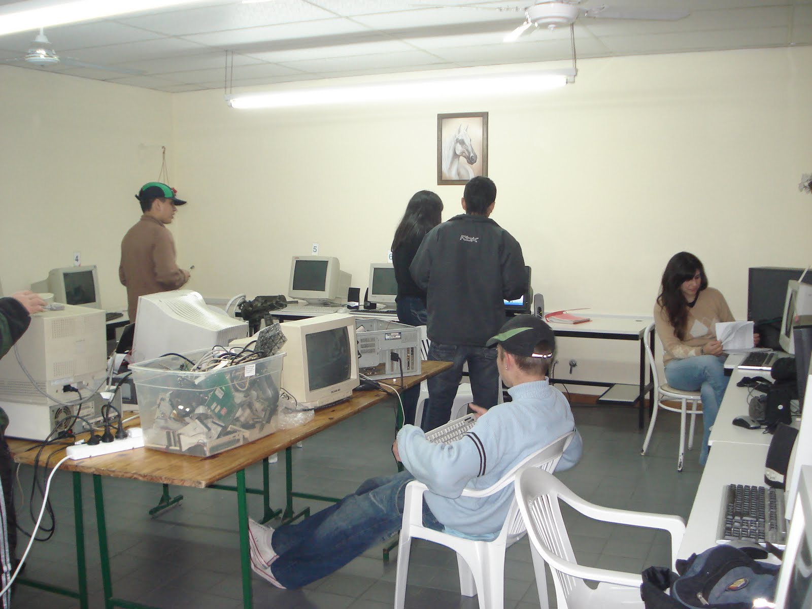 Cursos de Operador y reparacion de PC: Taller de Armado y reparacion de PC