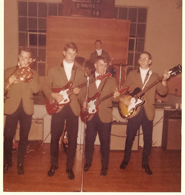 60's indiana band szene: Caravans - 1967