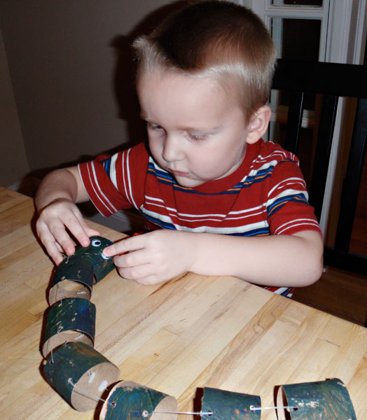 TPcraft.com: Cardboard Tube Snake