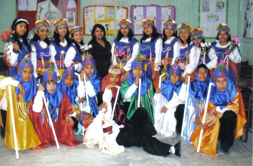 Estampa y Tradiciones Del Peru: CHUNCHOS DE YAUYOS DE LA I.E. MAX UHLE ...