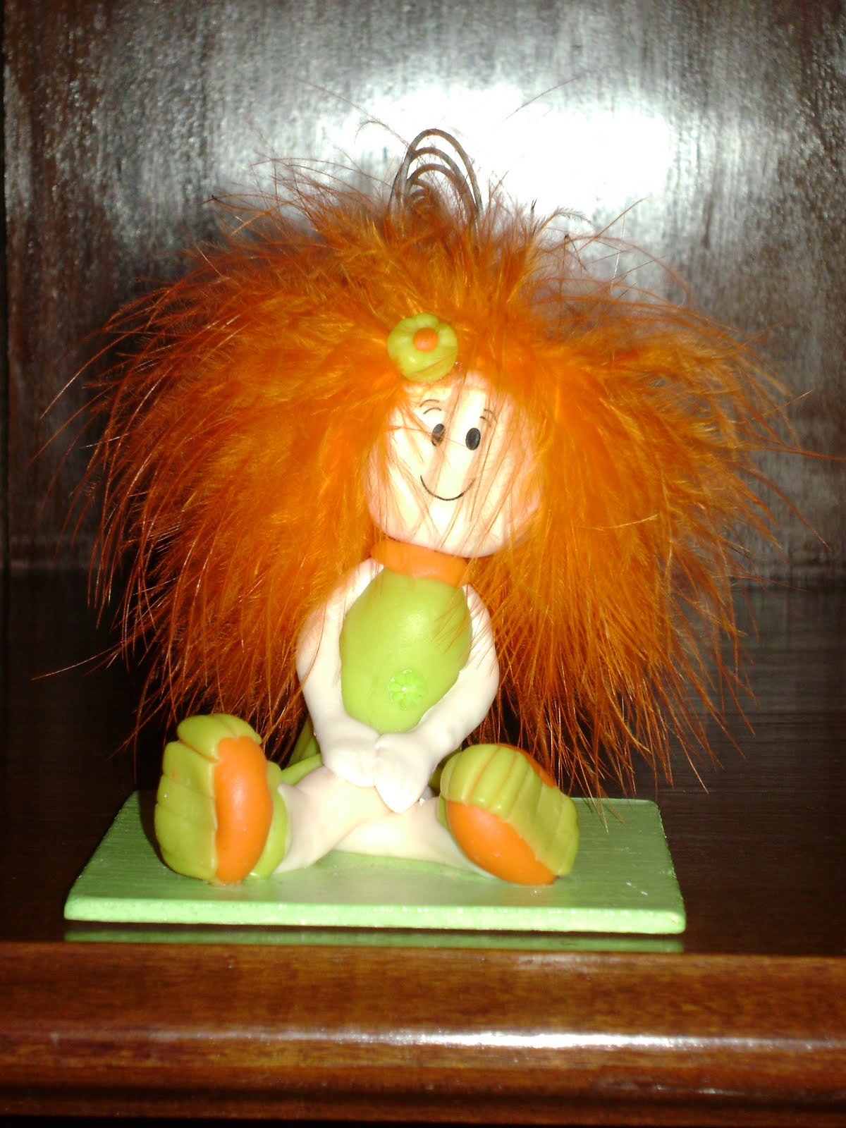 Andreza Artesanato -- Biscuit & Cia.: Bonequinhas arrepiadas