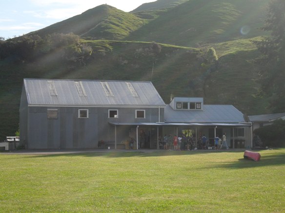 Room 2 - Turuturu School: Raukawa - 2010 Year 5 and 6 Camp