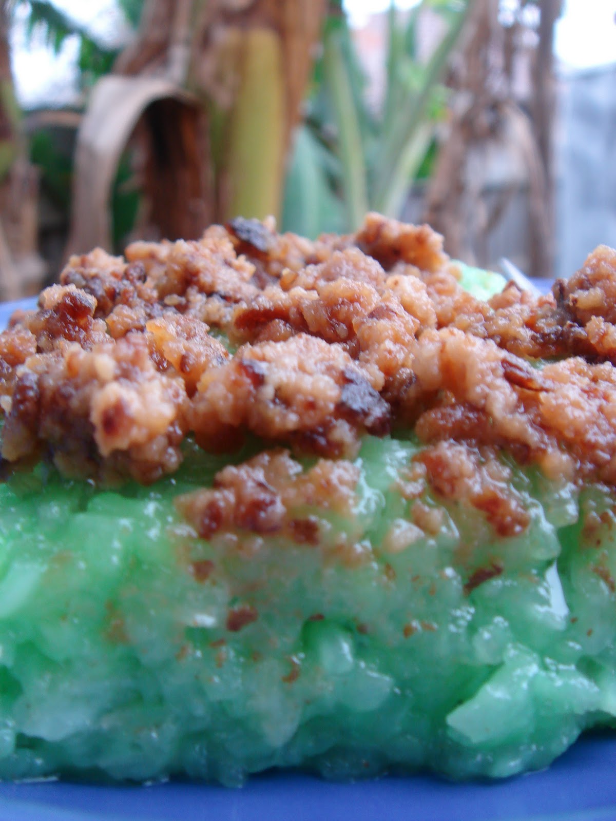 Sweet Cherrie Pie: Pandan Biko with latik (Filipino Sweet Rice Cake ...