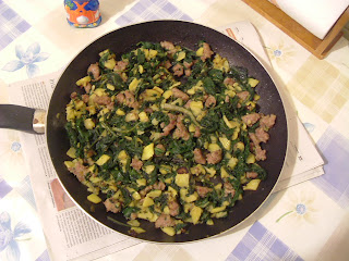 RICETTE FACILI E GUSTOSE: biete / erbette con salamelle