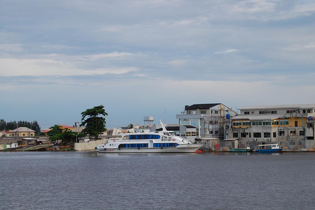 happy lagosian: Beautiful Lagos Lagoon....