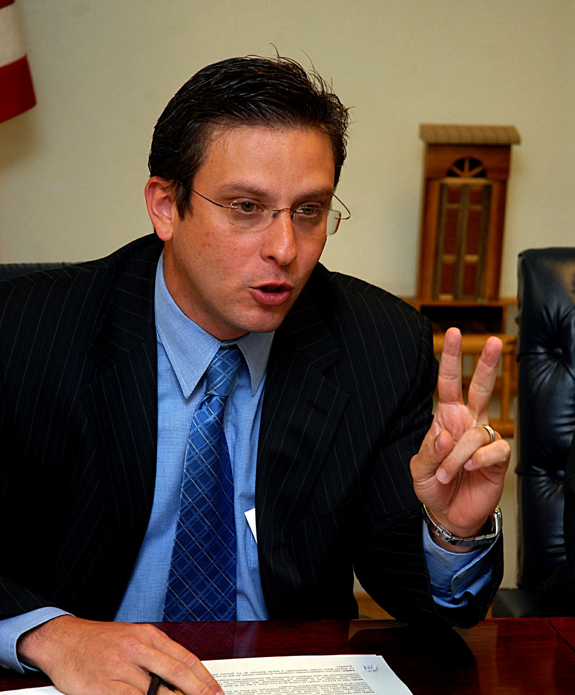 NOTICIAS SUR P.R.: EX REPRESENTANTE LUIS FARINACCI ARROJA NEGATIVO EN ...