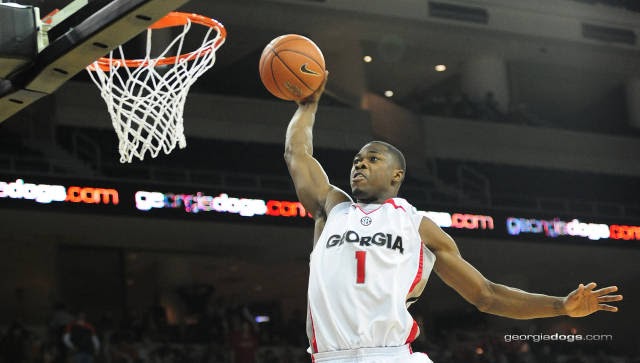 An Opinion On Sports: Travis Leslie to Remain a Dawg