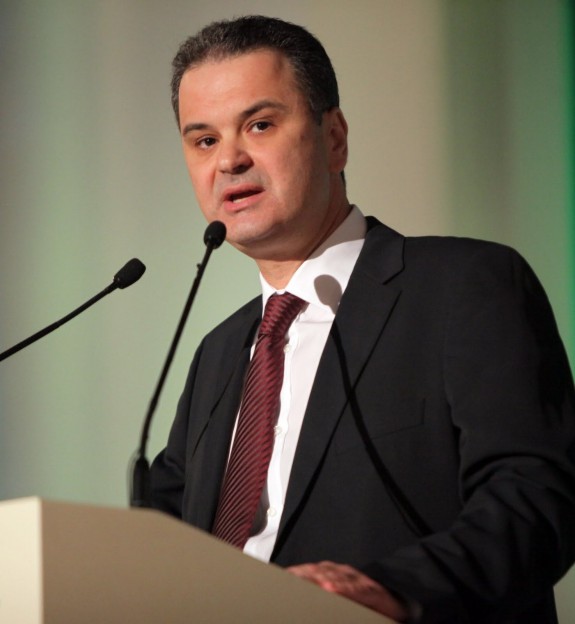 ΣΥΝΑΝΤΗΣΗ ΤΗΣ 3ΜΕΛΗΣ ΕΠΙΤΡΟΠΗΣ ΓΙΑ ΤΑ ΟΙΚΟΠΕΔΑ «ΔΕΡΑΣ» ΜΕ ΤΗΝ ΥΠΟΥΡΓΟ ...