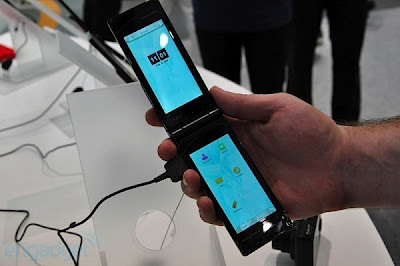 Fujitsu prototype phone with two touch screen - Latest Technology Products