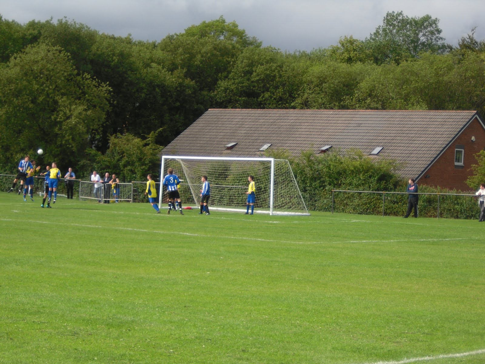 Andrew's Football Travels: Ladybridge