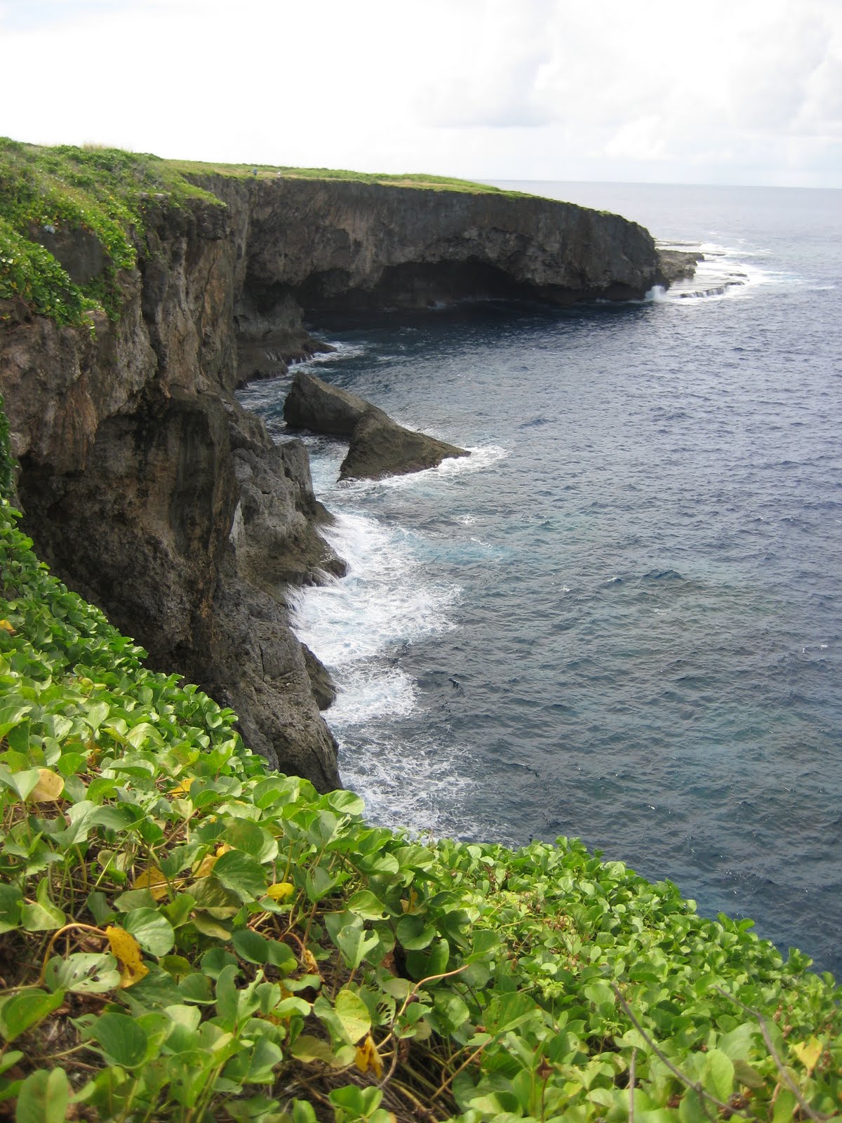 Jen and Stan in Saipan: Banzai Cliff