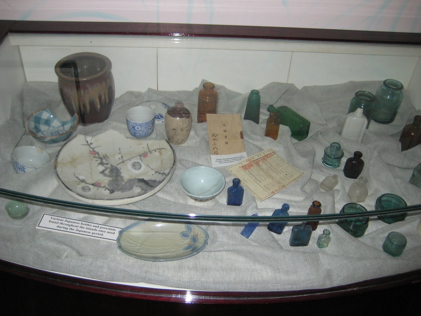 Jen and Stan in Saipan: CNMI Museum - Japanese Hospital Relics