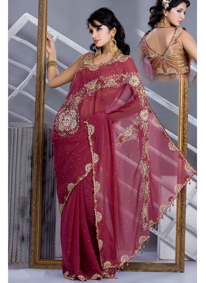 Fashion India: Latest Designer Saree