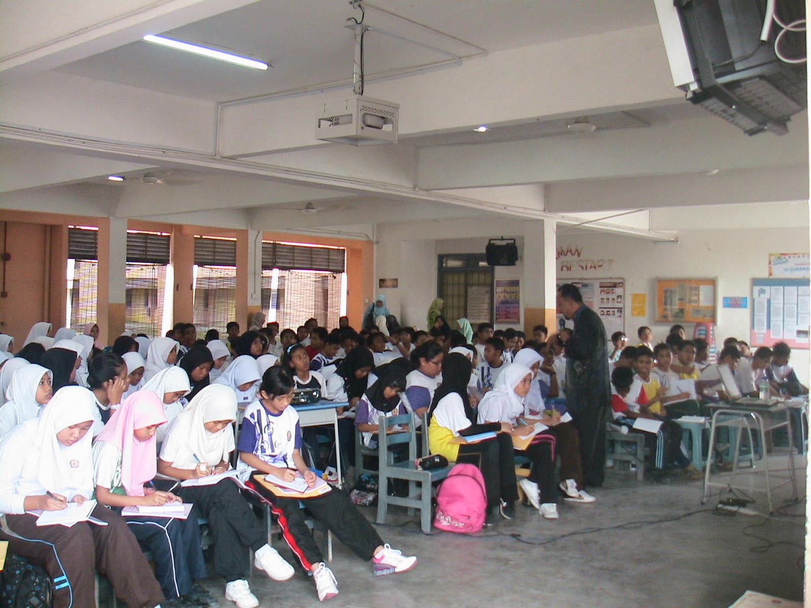 ANJUNG MINDA RESOURCES: PROGRAM PECUTAN AKHIR UPSR - SK SUBANG BESTARI