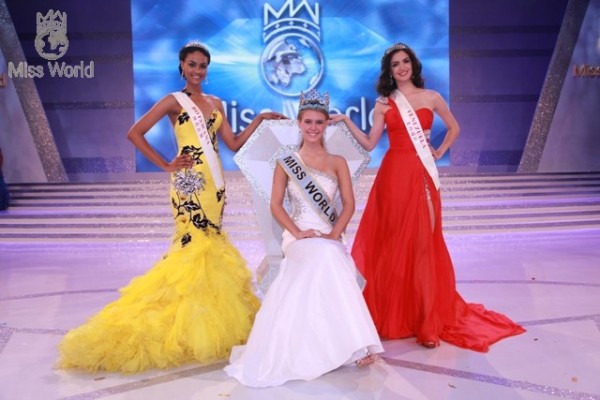 Le FashionFudge: Miss Botswana 2010, Emma Wareus crowned Miss World ...