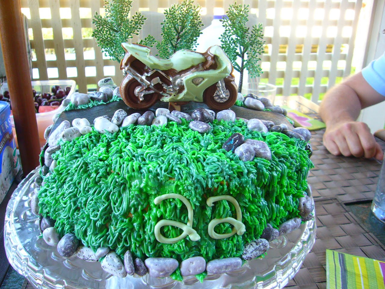 Bits & Bites: Motorcycle Cake
