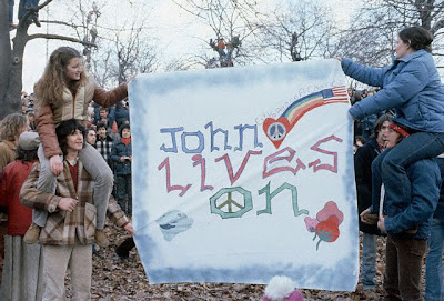 Meet the Beatles for Real: Signs