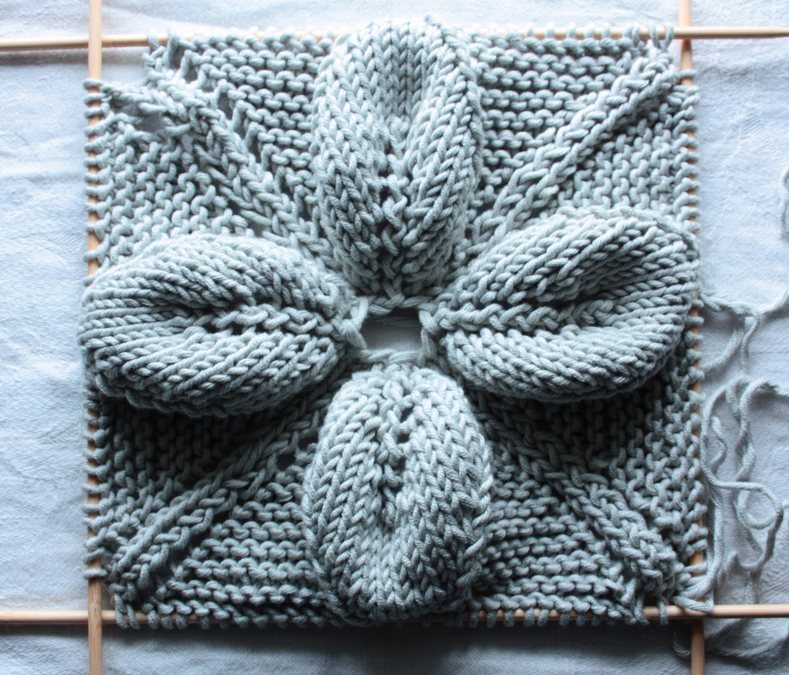 Needlework inspiration: Knitted leaf & lace squares