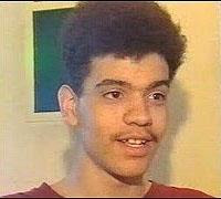 I.T. PROFESSIONAL: HACKERS-(Kevin Mitnick, Raphael Gray)