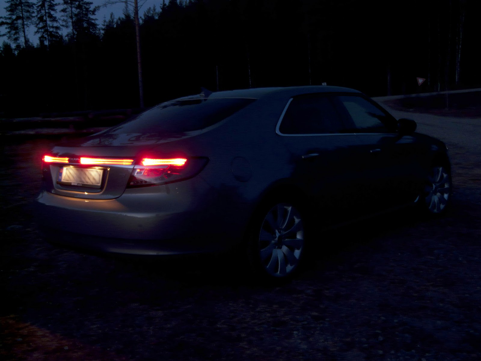 Life with Saab - Essential Saab news: Signature lights and new wheels