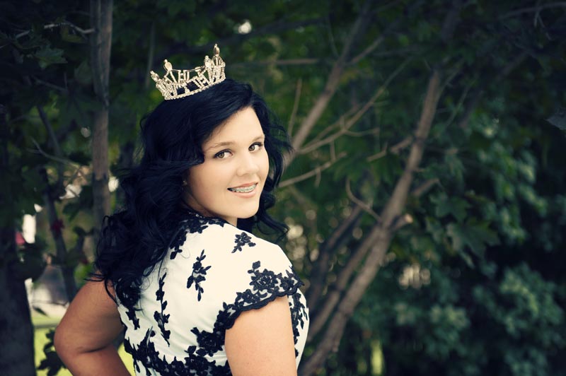 Shar's Snapshots: Emily. Queen Pictures.