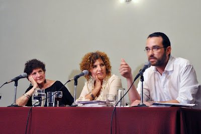 abartraba: Myriam Moscona. Noches de Poesía