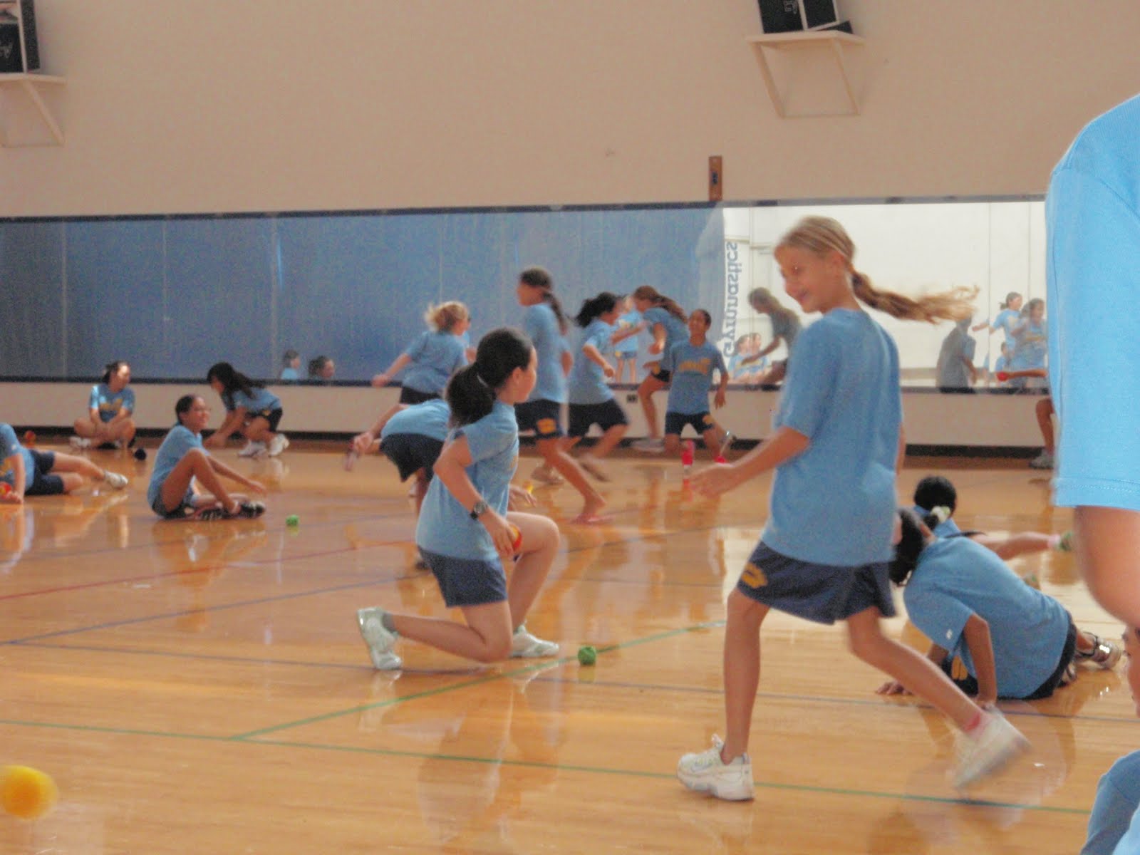 Coolen's 7 & 8 Girls PE: Project Adventure - Let's start school!