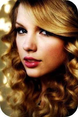 Billobards Best-Selling Artist of 2008: Taylor Swift - Live Fab Music