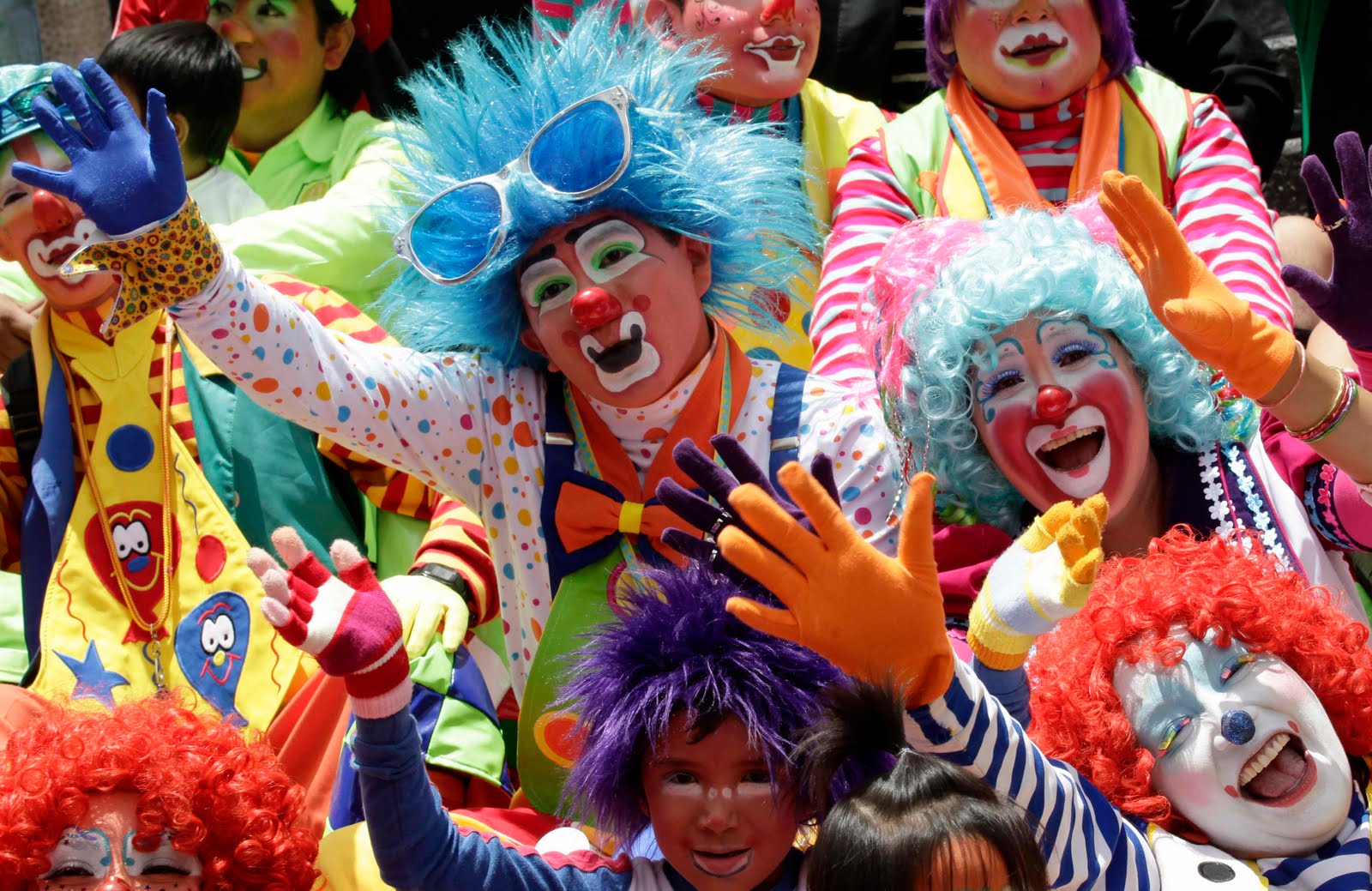 Pedro Díaz G., narrador: Payasos