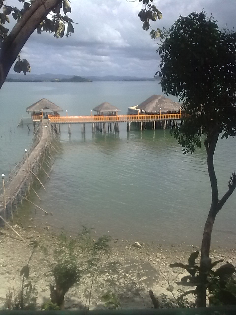 Places and spaces: TRAVELIN'' | Paradise in Pagbilao Quezon - Pueblo ...