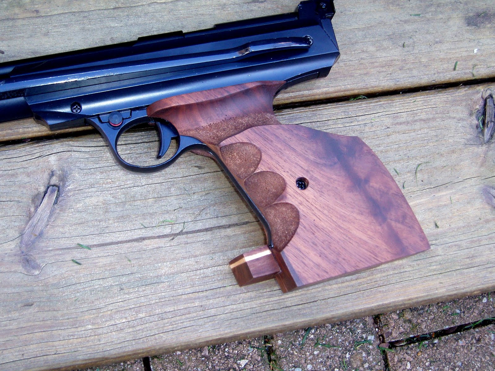 Another Airgun Blog: Match Grips for a Daisy 7X7 Part 3 Final
