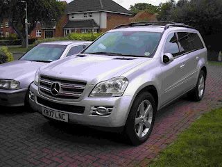 wheelwobble: What's outside today 9 - Mercedes GL420 CDI