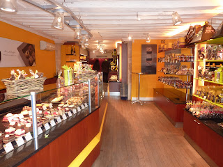 Pink Slip Gourmet: Parisian Chocolate Shops