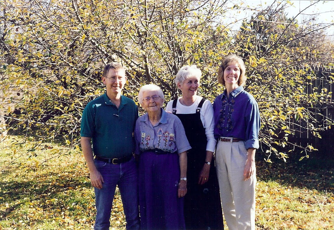 Family Stories by Carolyn Shelhamer: Fourth of July, Mom's Birthday ...