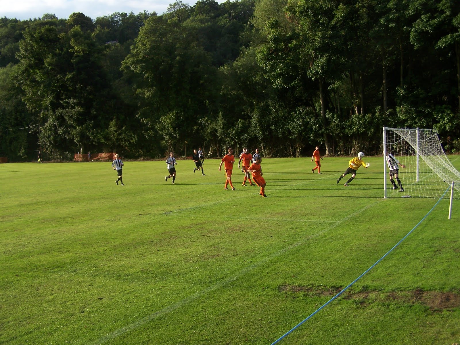 Bulls News: Pictures from Lydbrook Friendly