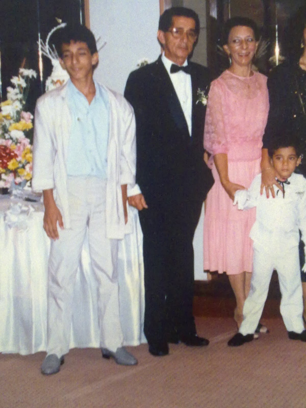 BIOGRAFIA PERIODISTICA Y FAMILIAR DE FERNANDO ANTONIO AWAD BLANCO ...