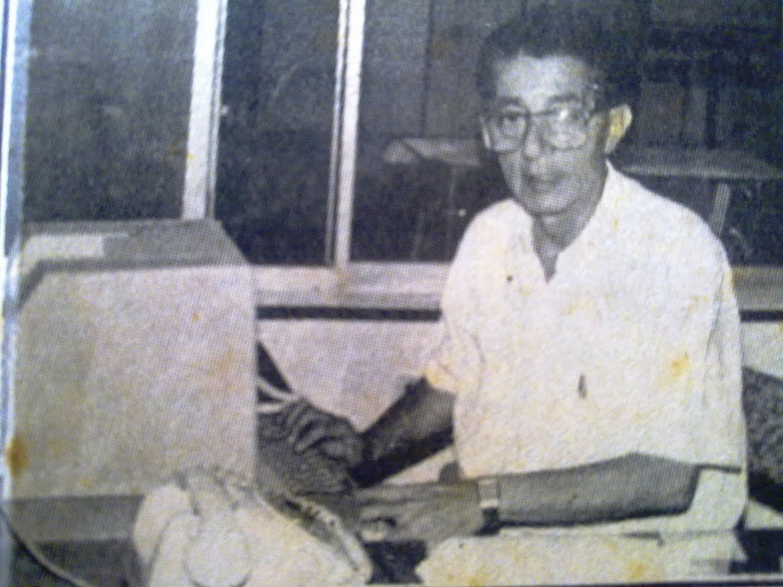 BIOGRAFIA PERIODISTICA Y FAMILIAR DE FERNANDO ANTONIO AWAD BLANCO: FERNANDO ANTONIO AWAD BLANCO