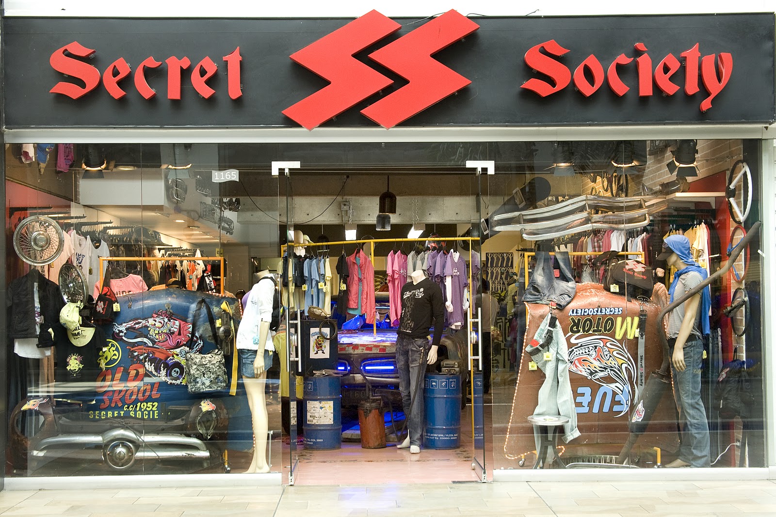 ::Secret Society:: clothing and accesories: Ver fotos de Tienda CC ...