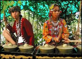 EXPANSIONS NOW: The bagobo: Beauty & the lost art..