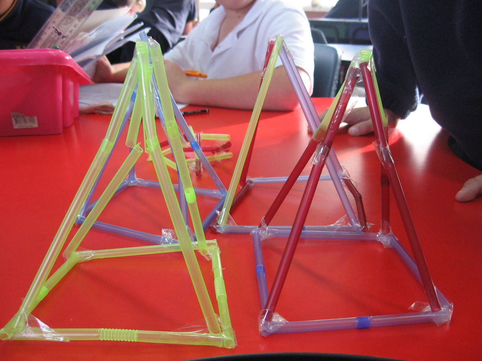 Tipuranga Room 16's Blog: Models Made from Straws