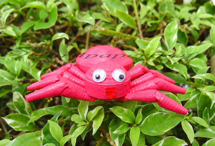 Card & Paper Craft: 3D Spider Quilling