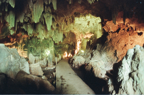 Tourism in real mexico - english version: coconá caves in teapa