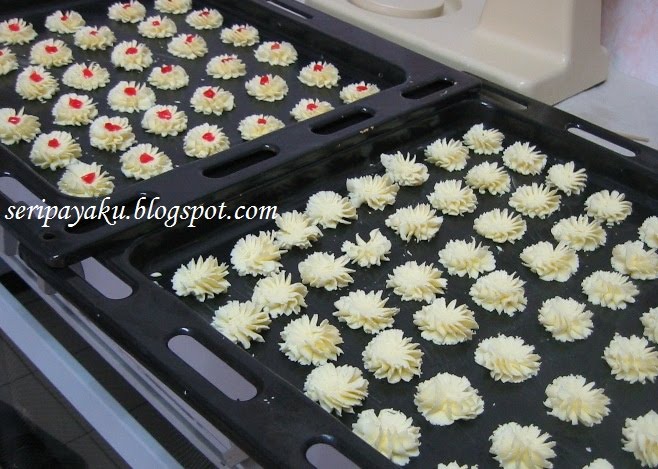 My Kuali: Biskut bunga cina