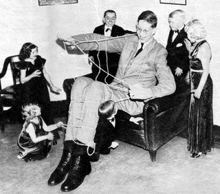 Enjoy: Longest Feet in the World