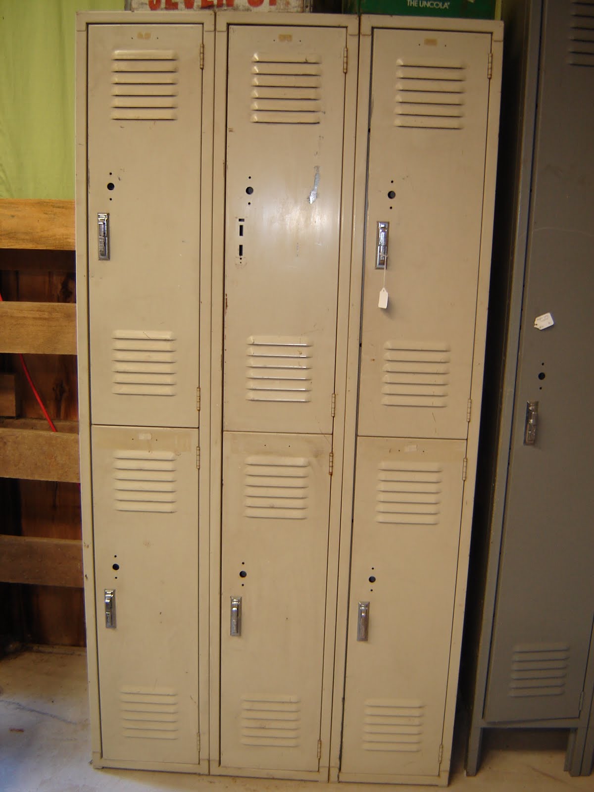 Gresham Barn Sale: Lockers still available!