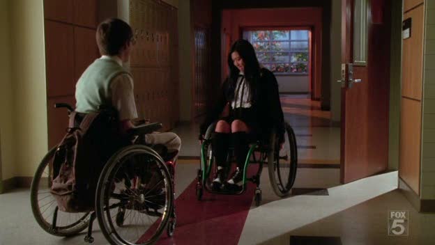 [TV] Glee – Episode 9, Saison 1: Wheels