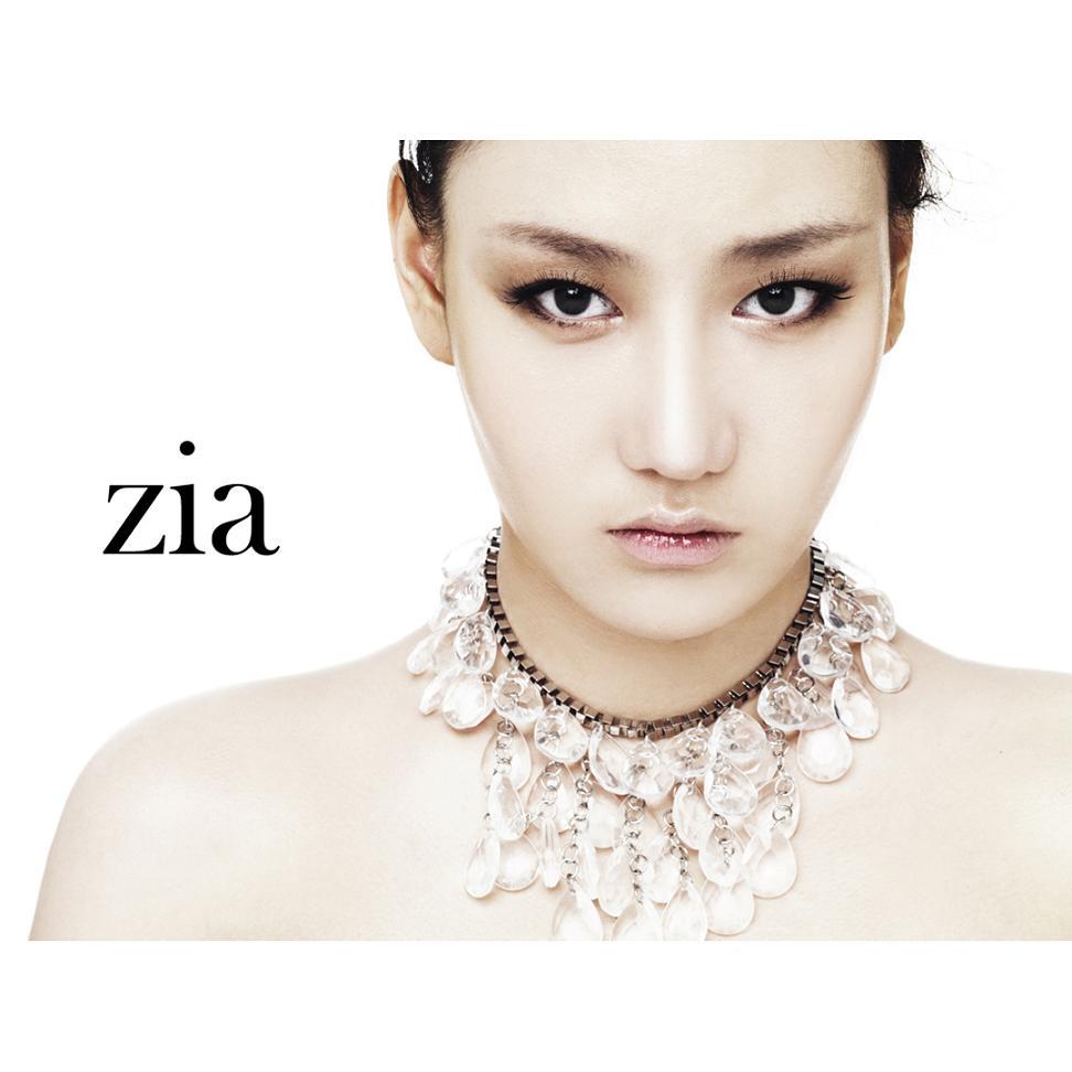 Korean Music World (K-Pop): Zia (지아) - Laughter (웃음만)